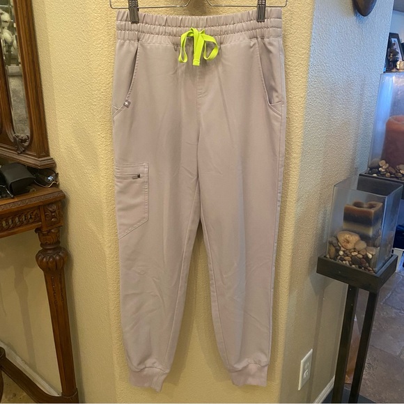 Figs | Pants & Jumpsuits | Figs Women Light Gray Technical Collection ...